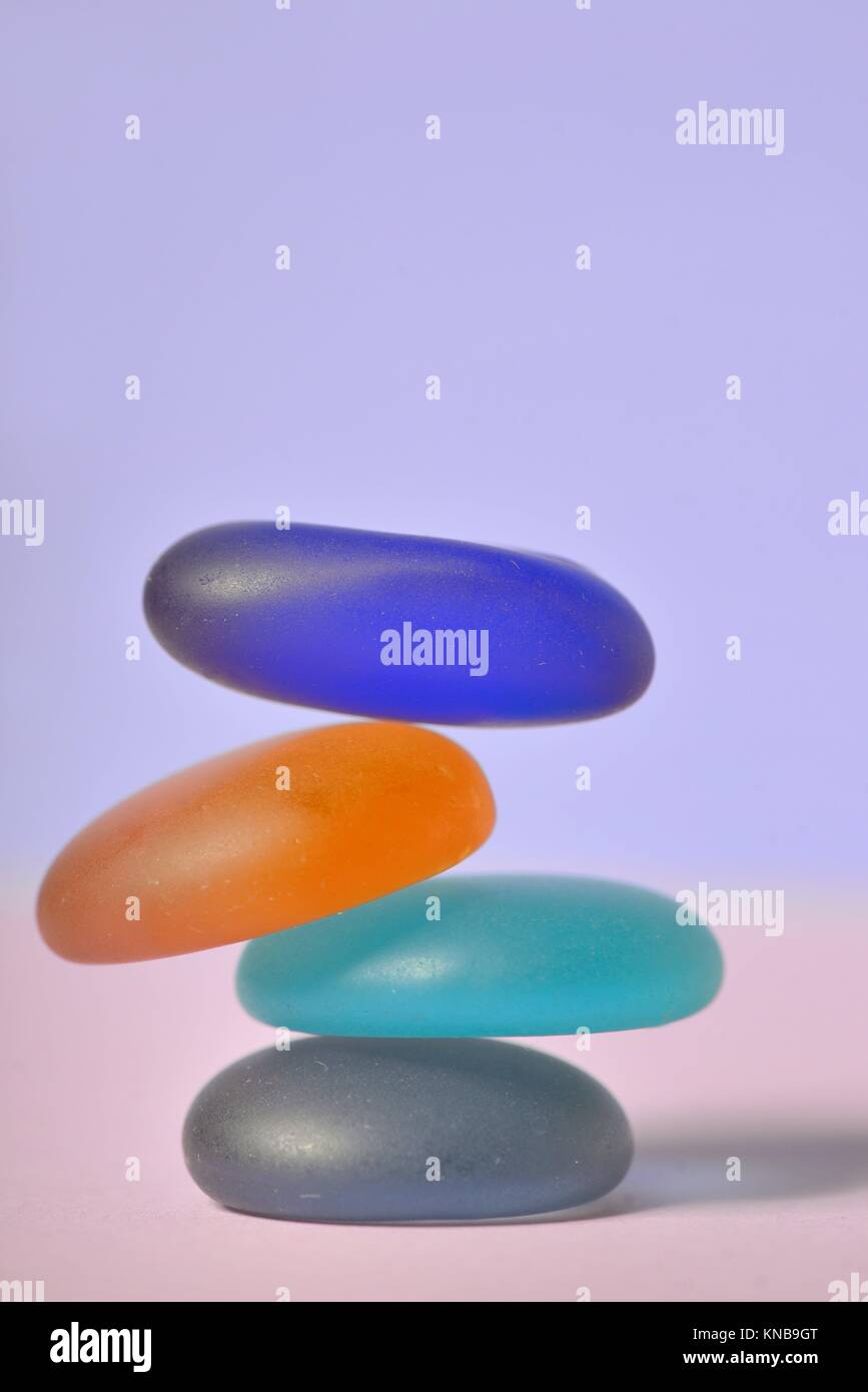 Pebble glass texture hi-res stock photography and images - Alamy