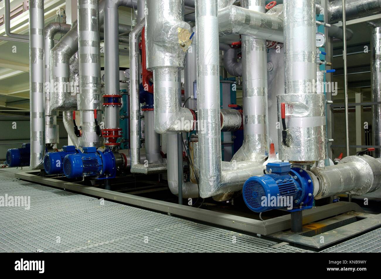 Cold storage plant hi-res stock photography and images - Alamy Cold storage plant hi-res stock photography and images - Alamy