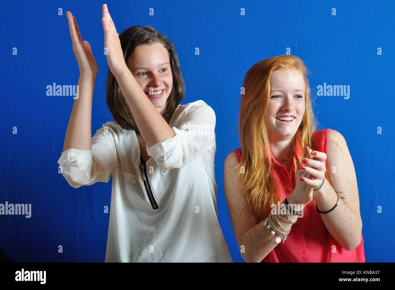 Clapping studio hi-res stock photography and images - Alamy
