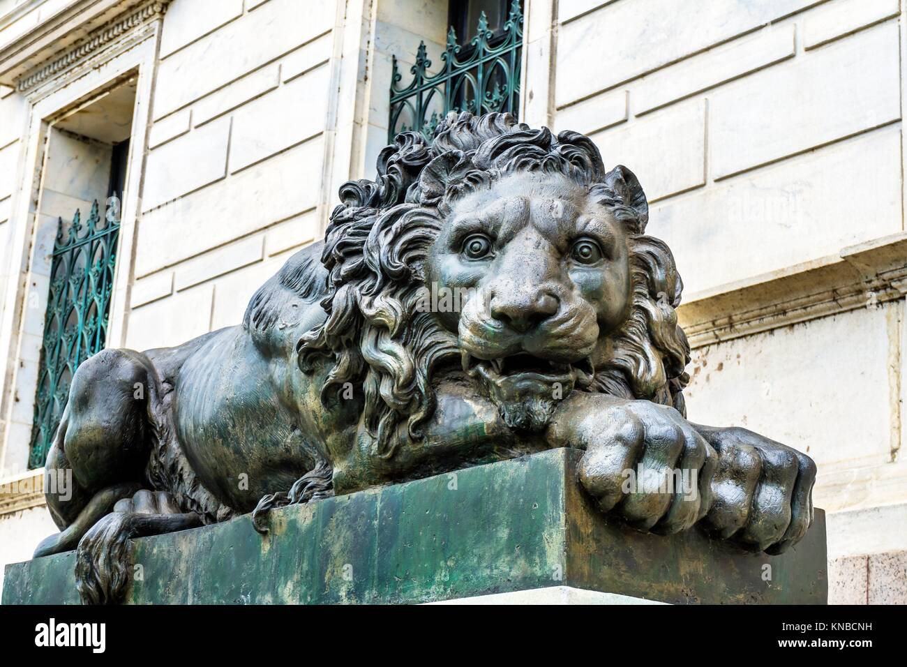 Cochran art gallery hi-res stock photography and images - Alamy