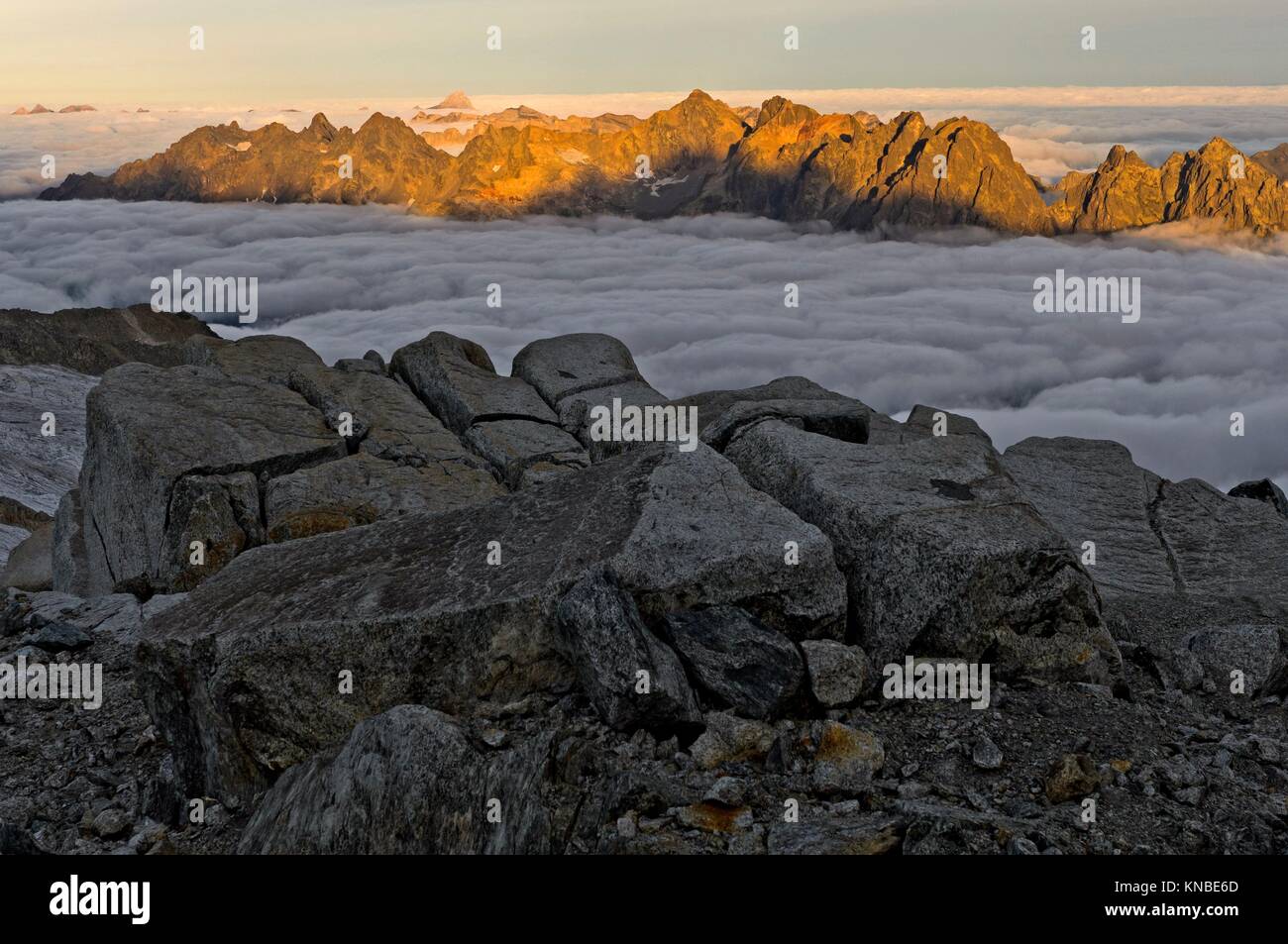 Aiguilles rouges hi-res stock photography and images - Alamy