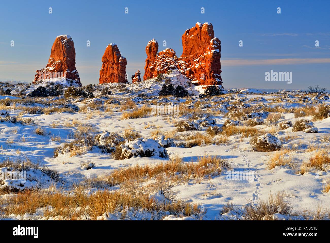 Sandstone spires hi-res stock photography and images - Alamy