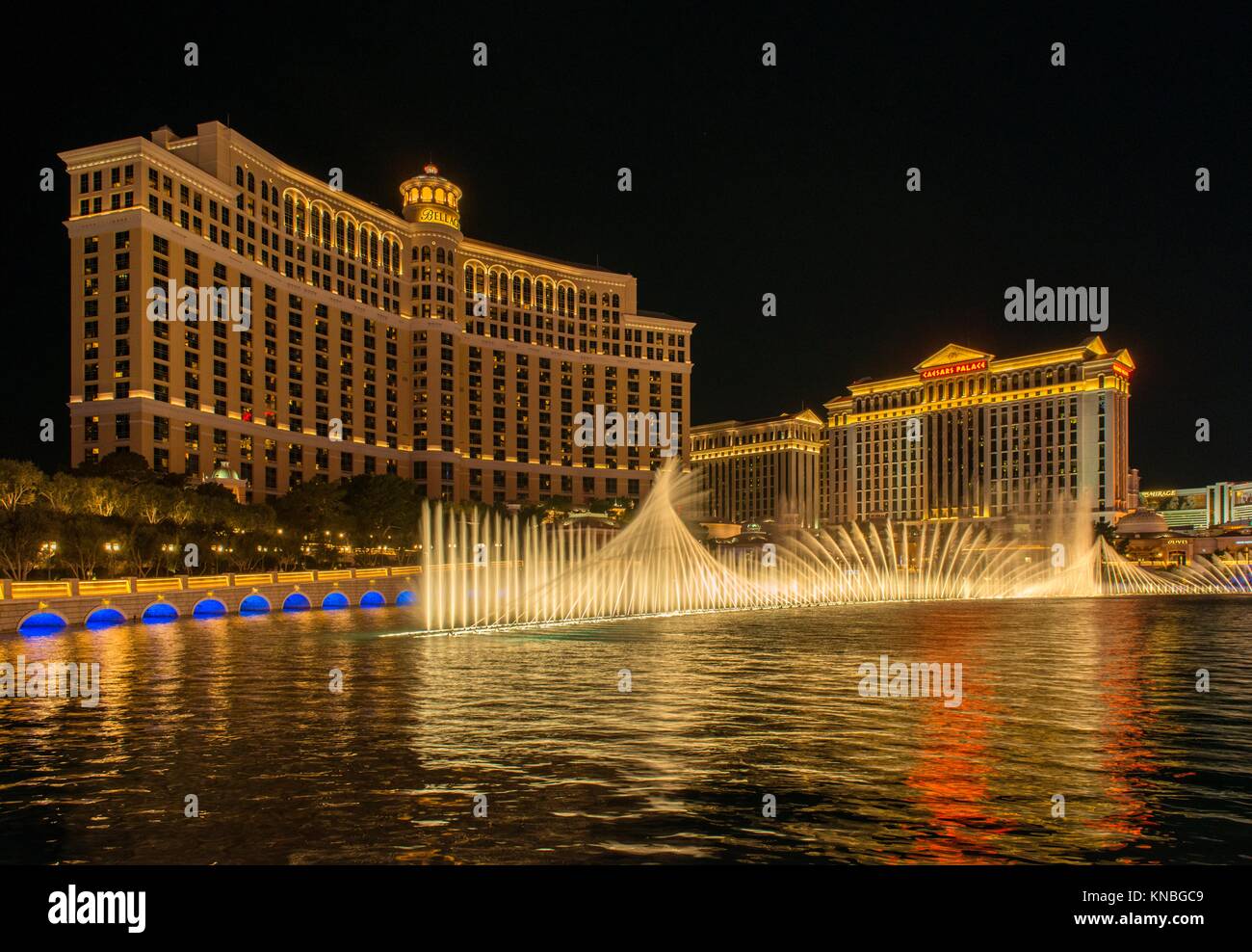 Fountains of bellagio hi-res stock photography and images - Alamy