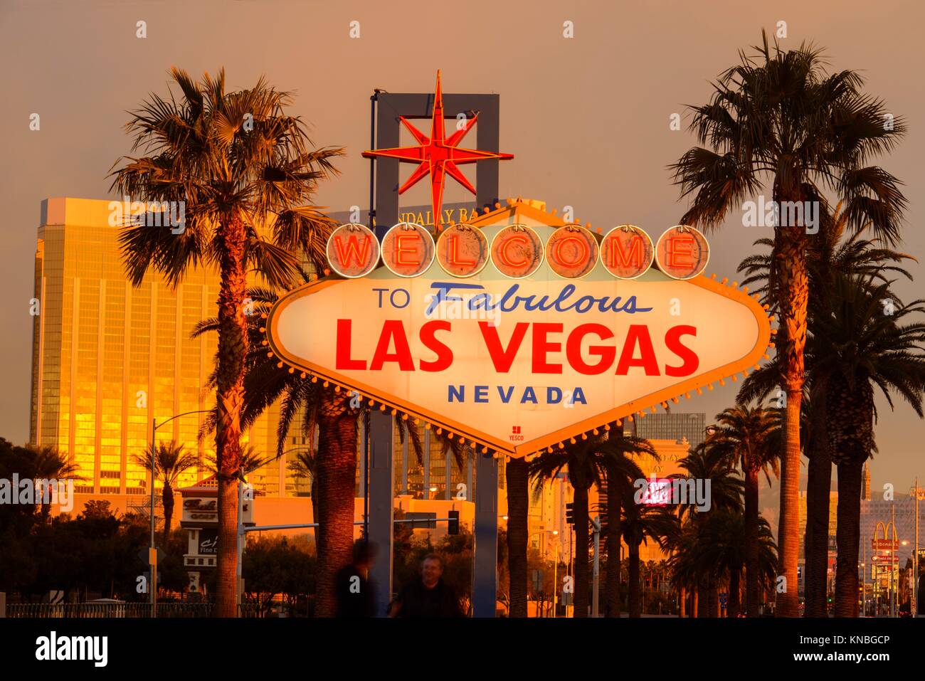 Las Vegas welcome sign on the Strip, Las Vegas, Nevada, USA Stock Photo ...