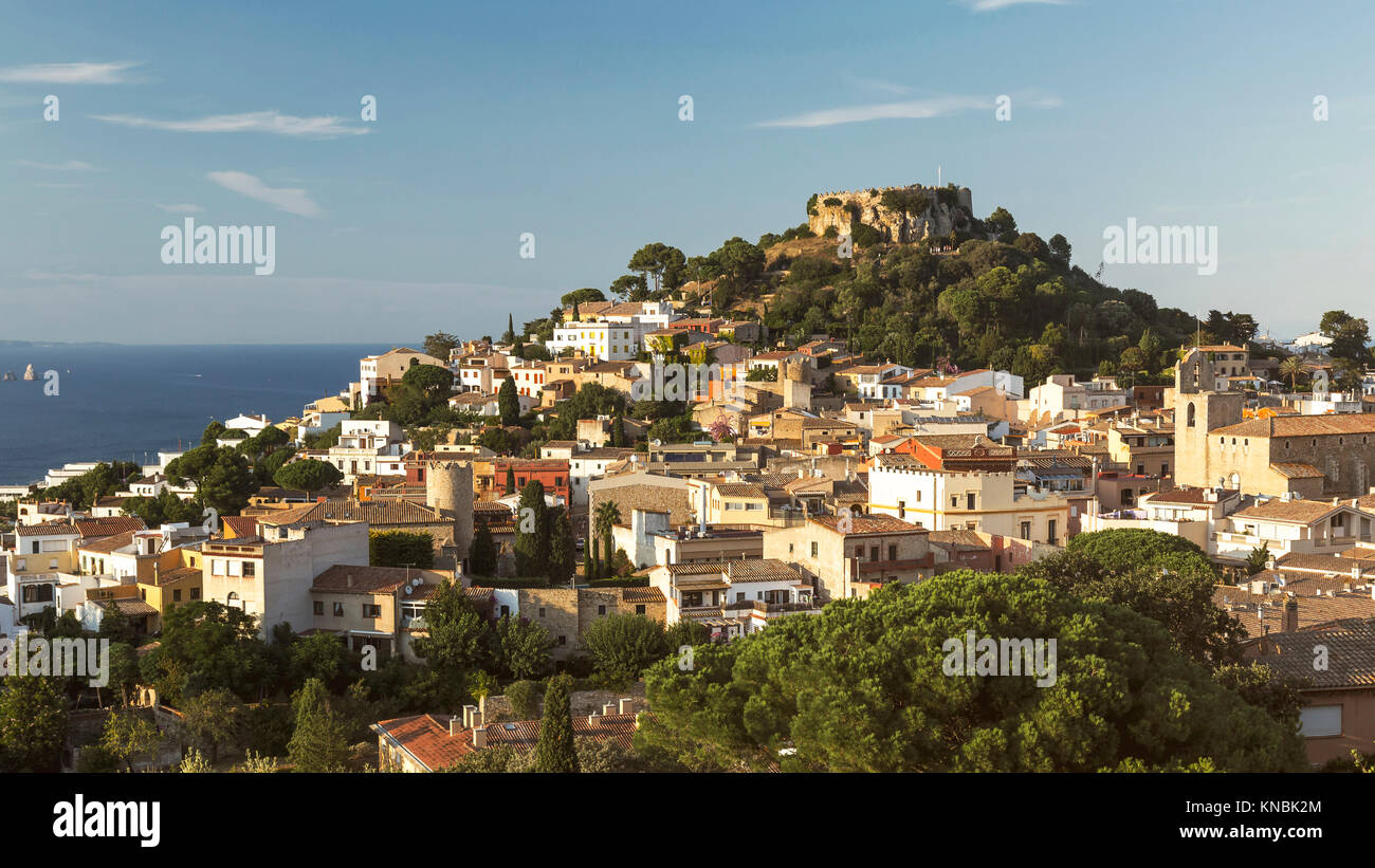 Begur town castle costa brava hi-res stock photography and images - Alamy