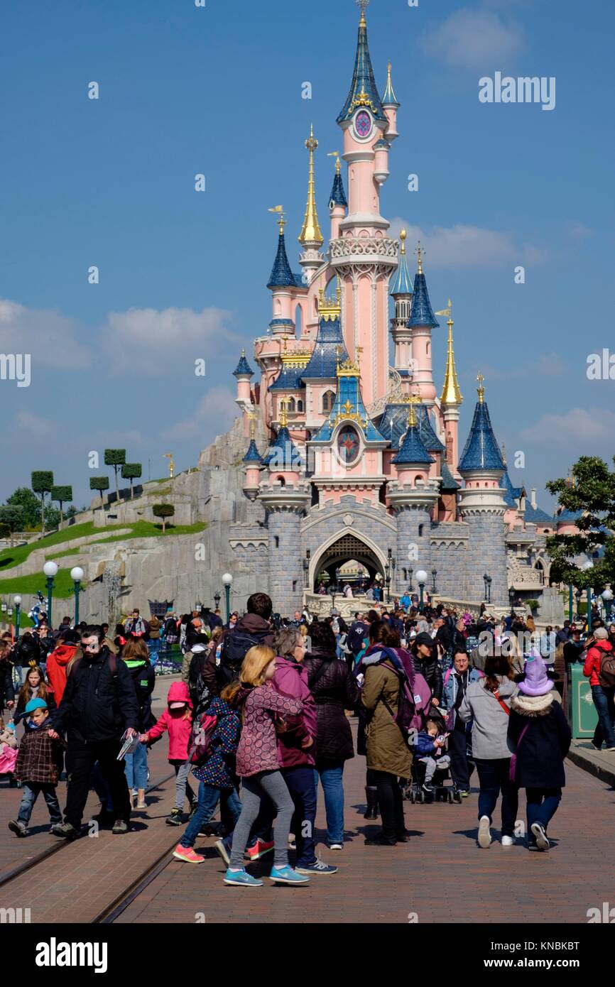 French Disneyland High Resolution Stock Photography and Images - Alamy