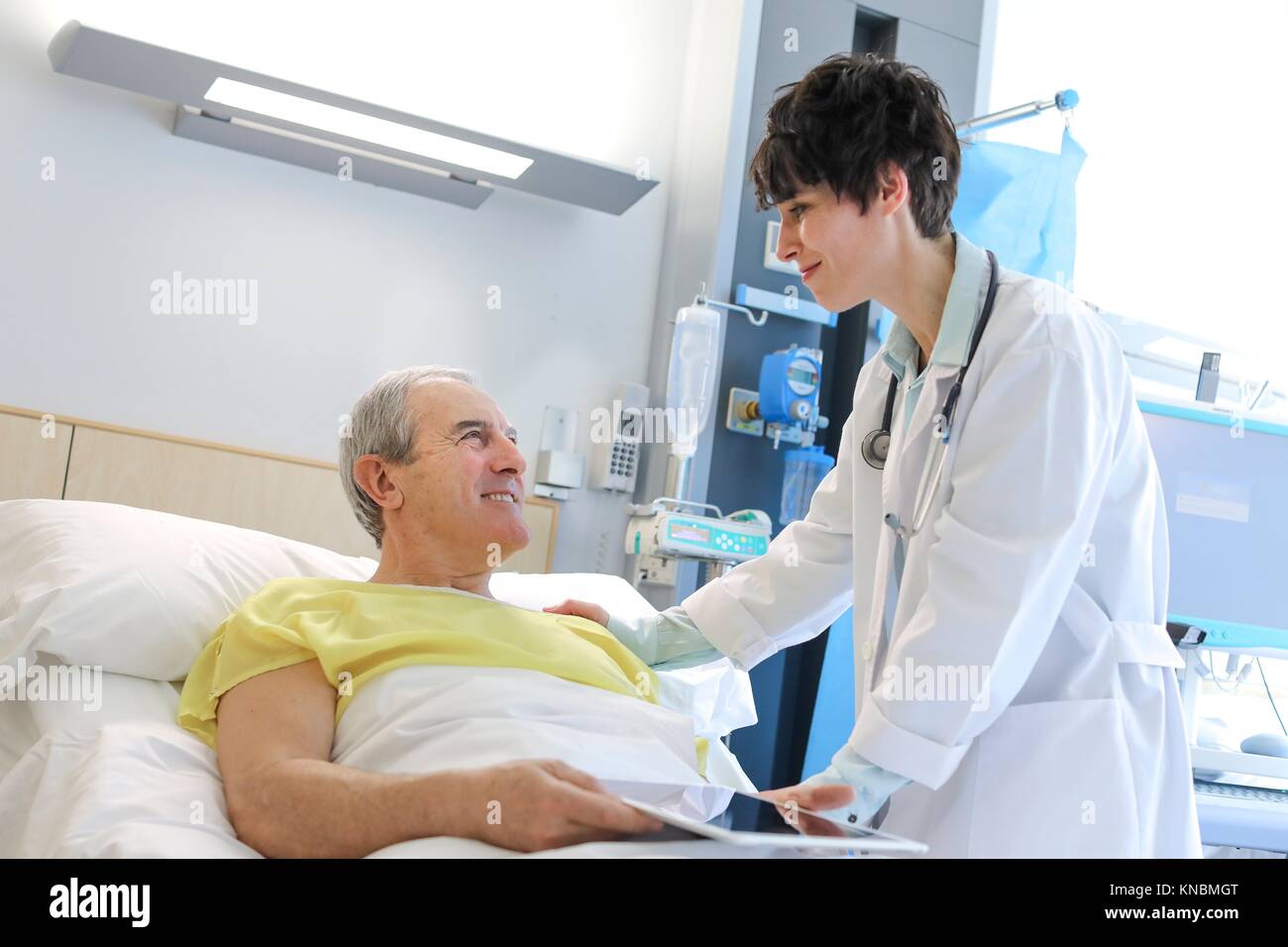 Two people in hospital two people hi-res stock photography and images ...