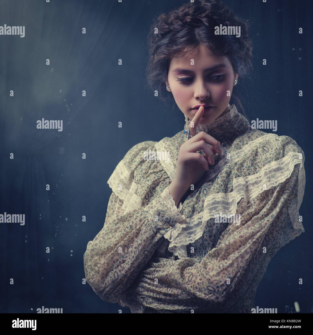 Stage hair beauty hi-res stock photography and images - Alamy