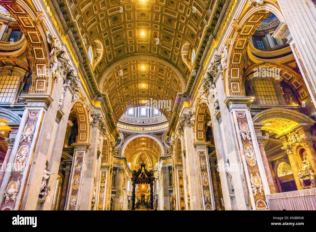 Nave of the basilica High Resolution Stock Photography and Images - Alamy