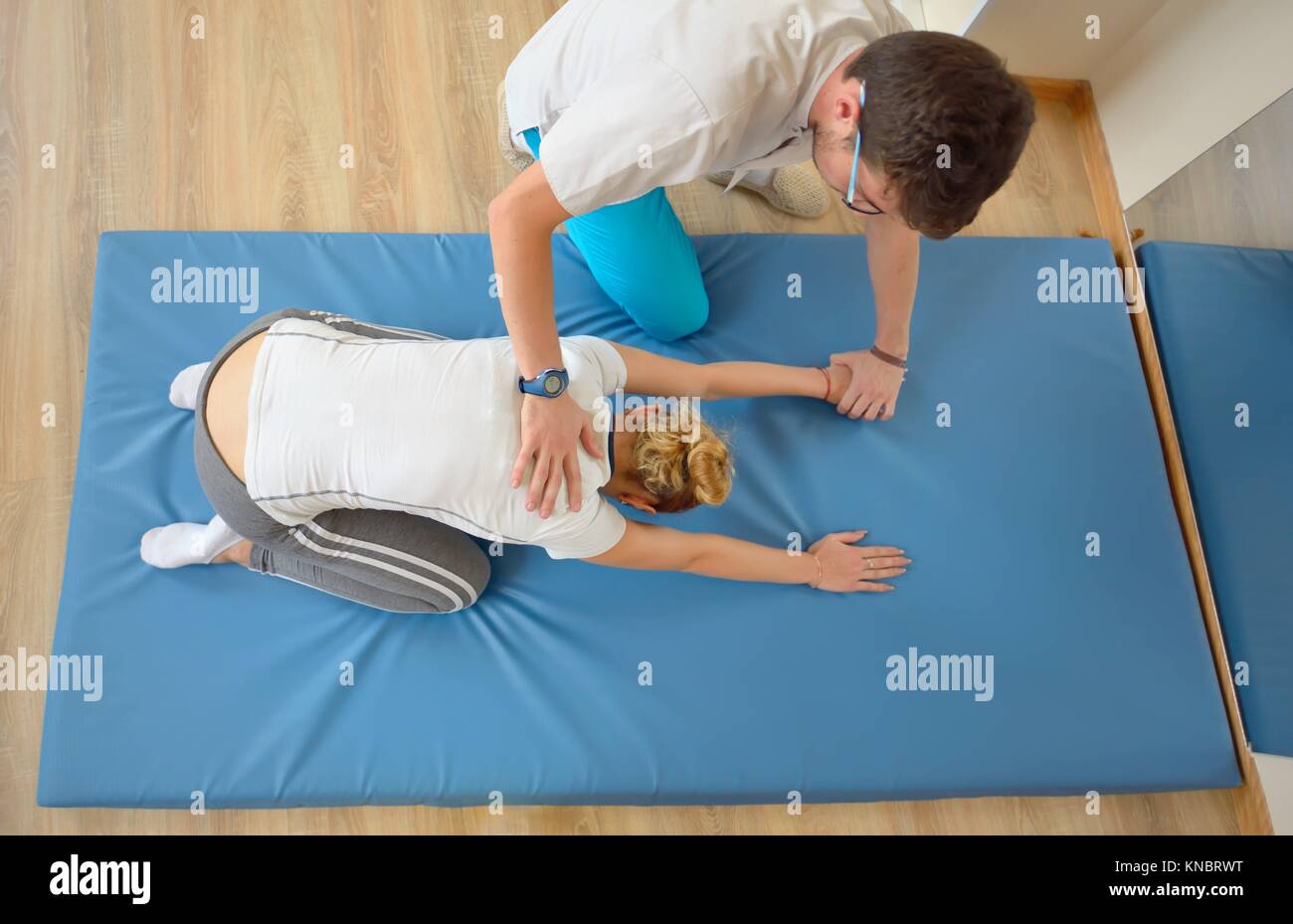 Pacient man hi-res stock photography and images - Alamy