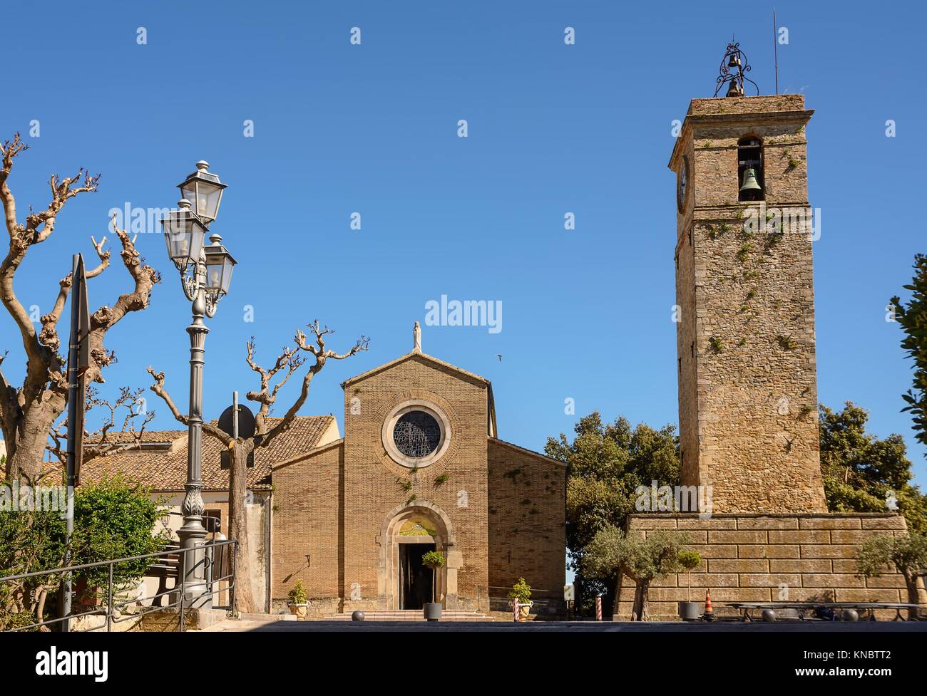 Ancient romanesque hi-res stock photography and images - Alamy