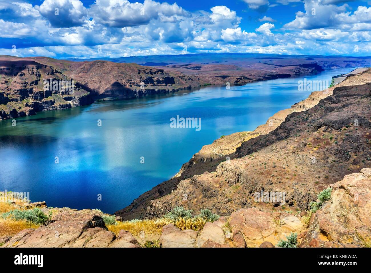 Washington wanapum lake hi-res stock photography and images - Alamy