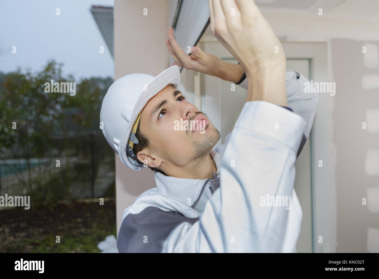 Rolling shutter door automatic hi-res stock photography and images - Alamy