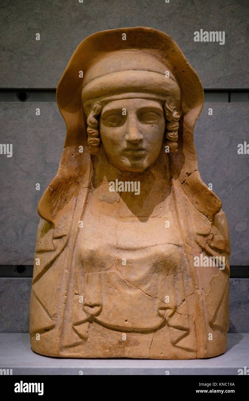 Dressed in peplos hi-res stock photography and images - Alamy