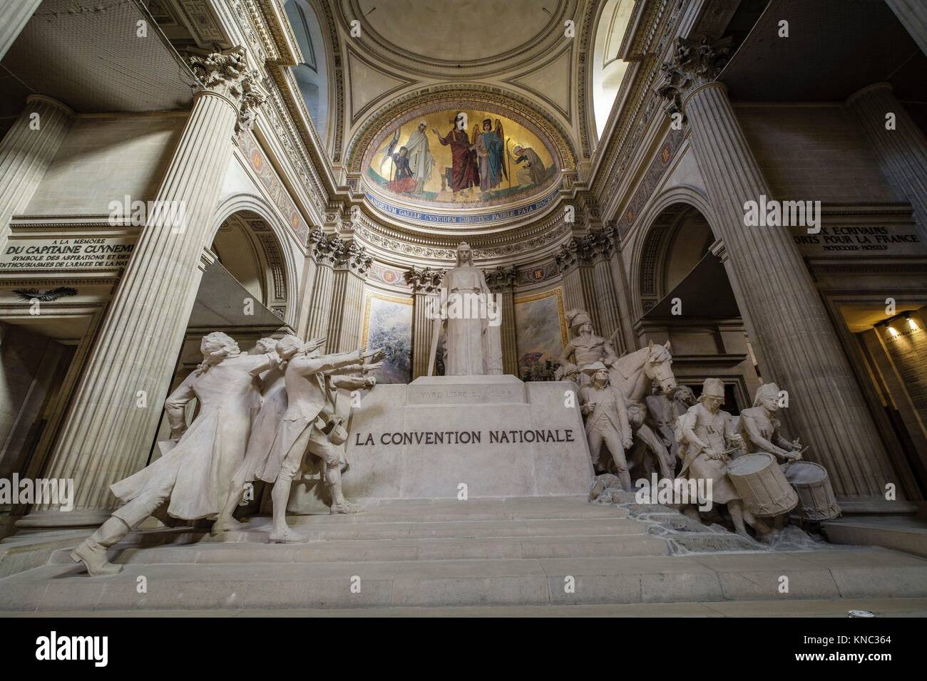 Neoclassical monument hi-res stock photography and images - Alamy