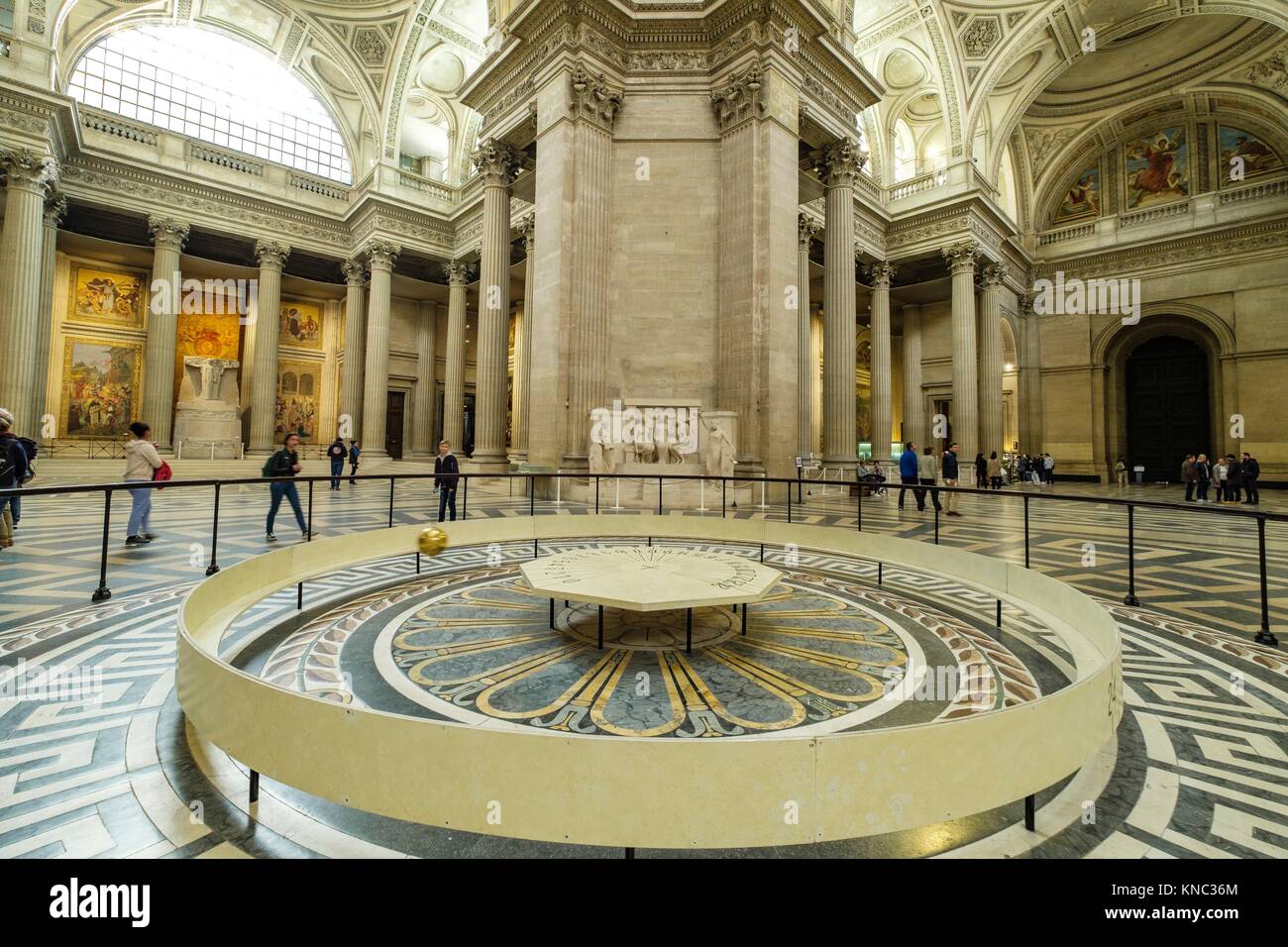 Foucault pendulum pantheon hi-res stock photography and images - Alamy