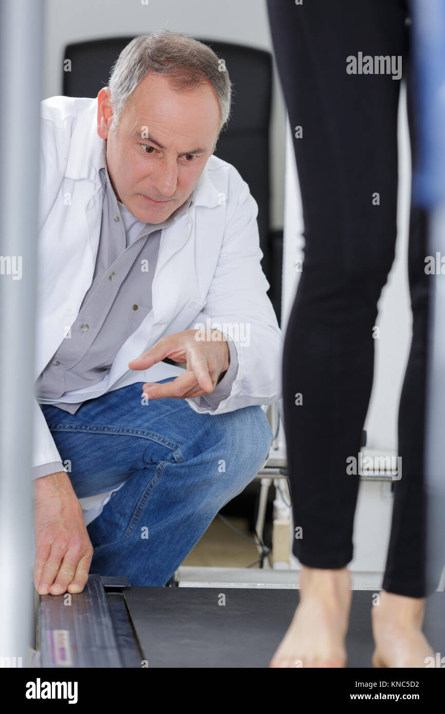 footstep test in podiatrist clinic Stock Photo - Alamy