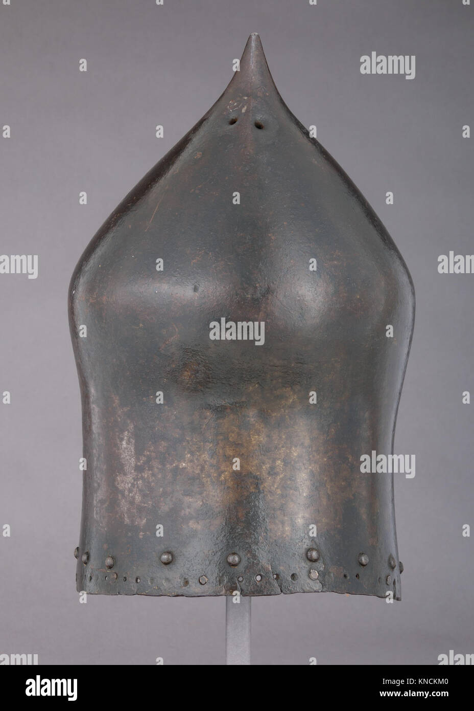 Basinet hi-res stock photography and images - Alamy