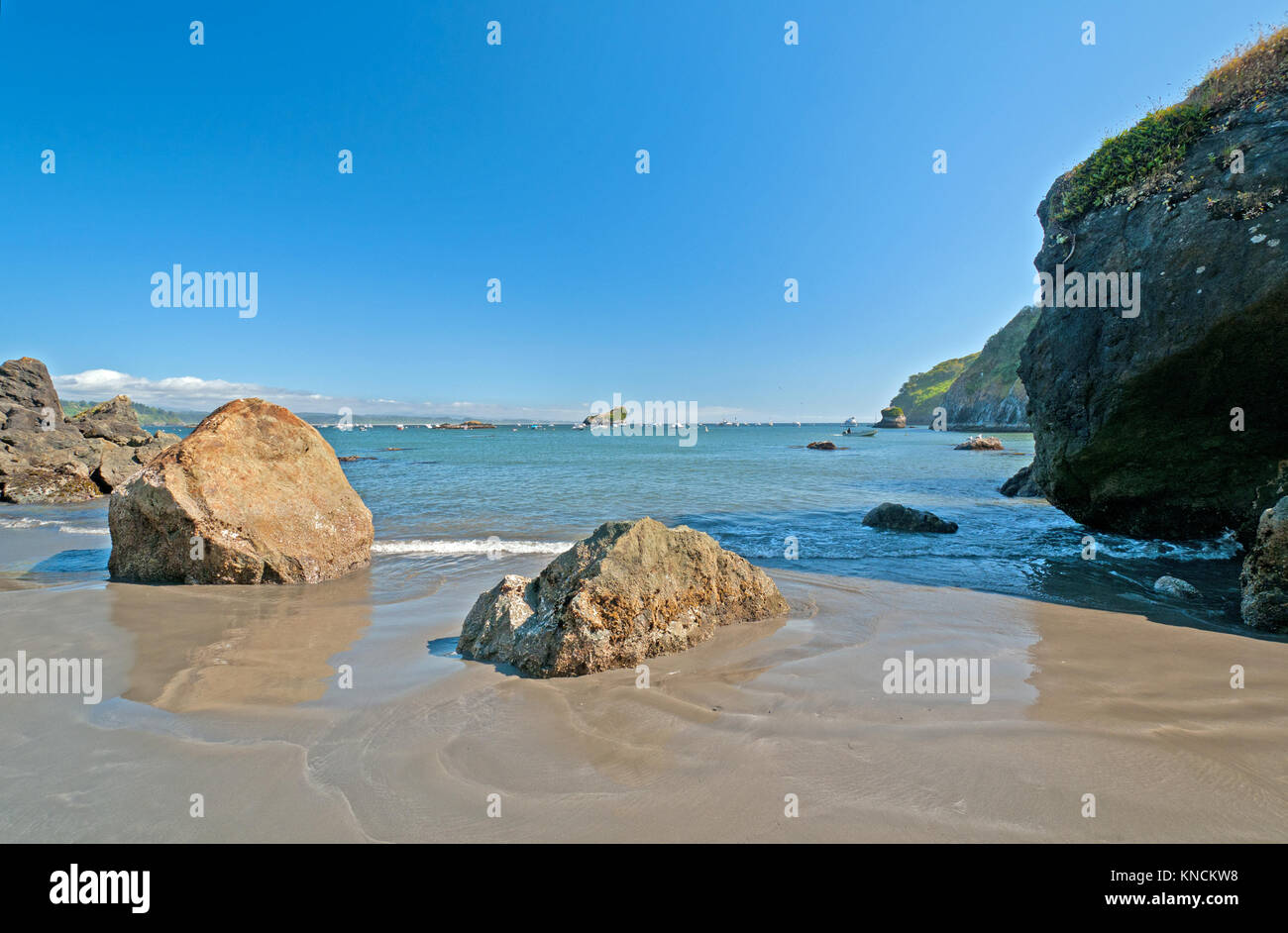 Seashore view of Trinidad Bay in California Stock Photo - Alamy