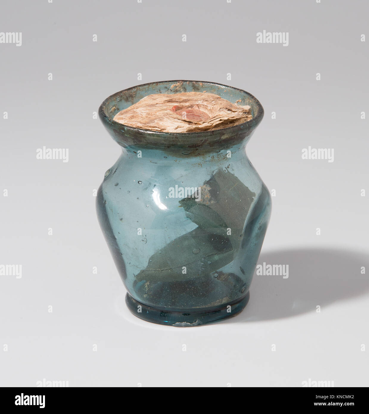 Glass reliquary hi-res stock photography and images - Alamy