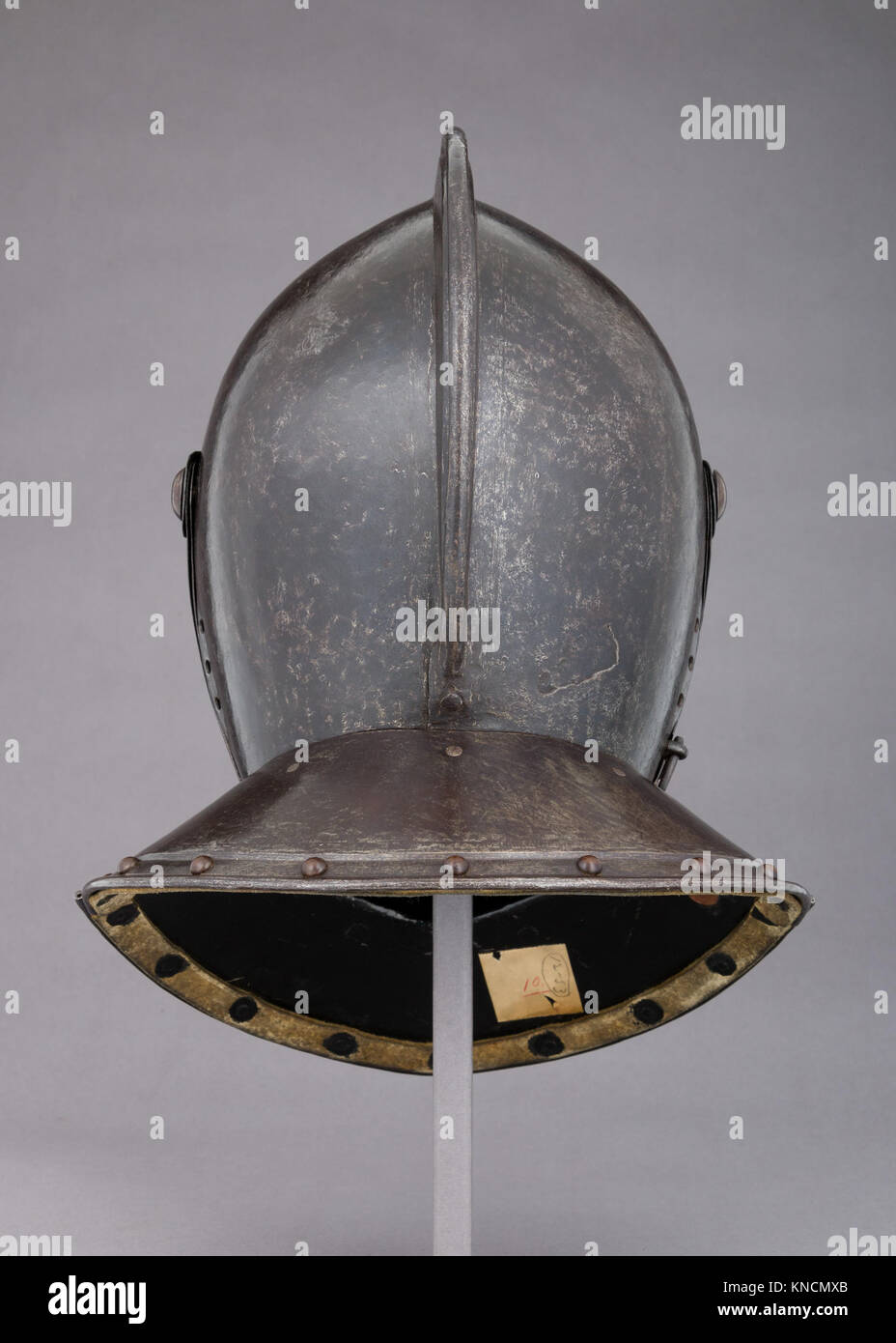 This closed burgonet, typical of the Savoyard type, is a well-preserved ...