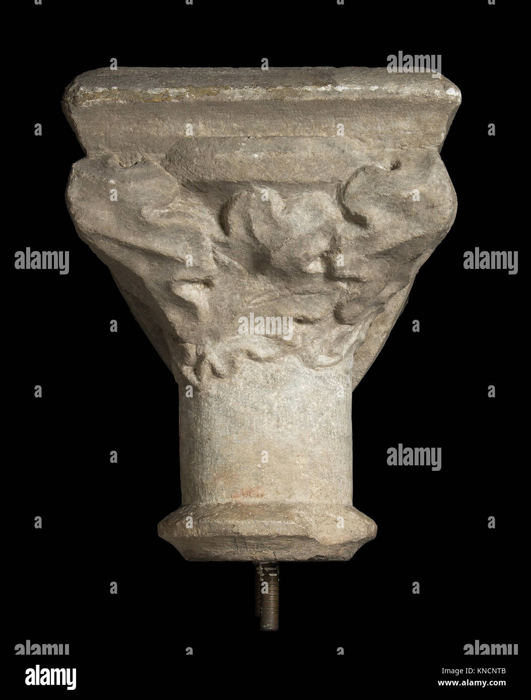 Columnar elements hi-res stock photography and images - Alamy