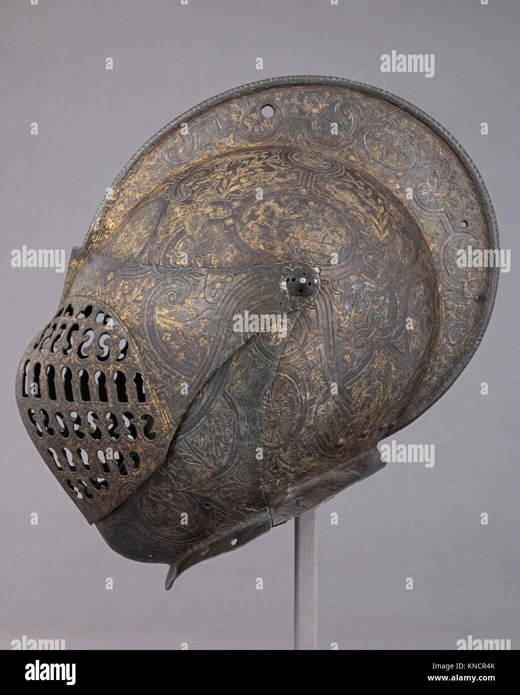 Close helmet piece medieval hi-res stock photography and images - Alamy