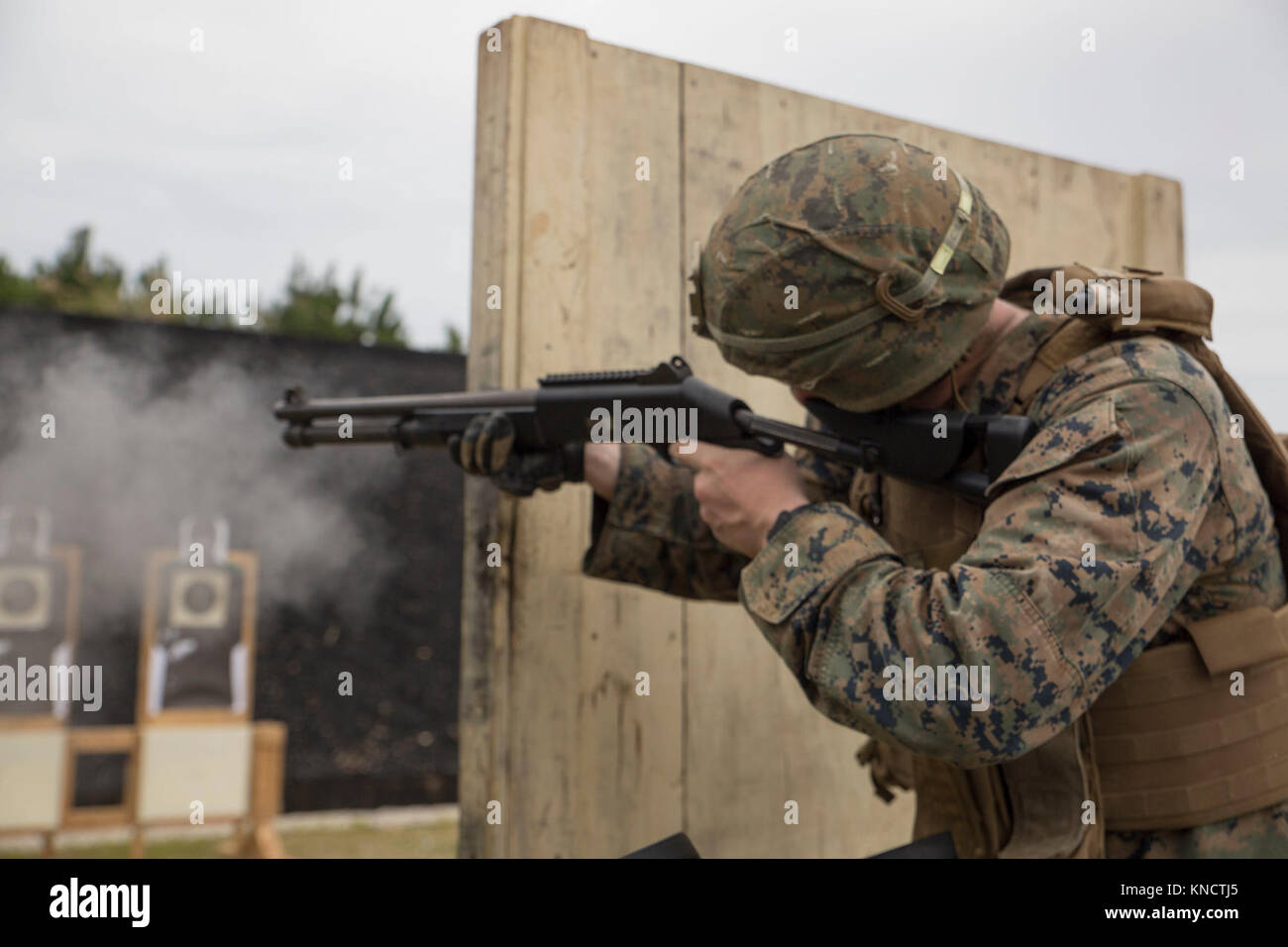 U.S. Marines participate in the live fire range portion of the 3rd ...