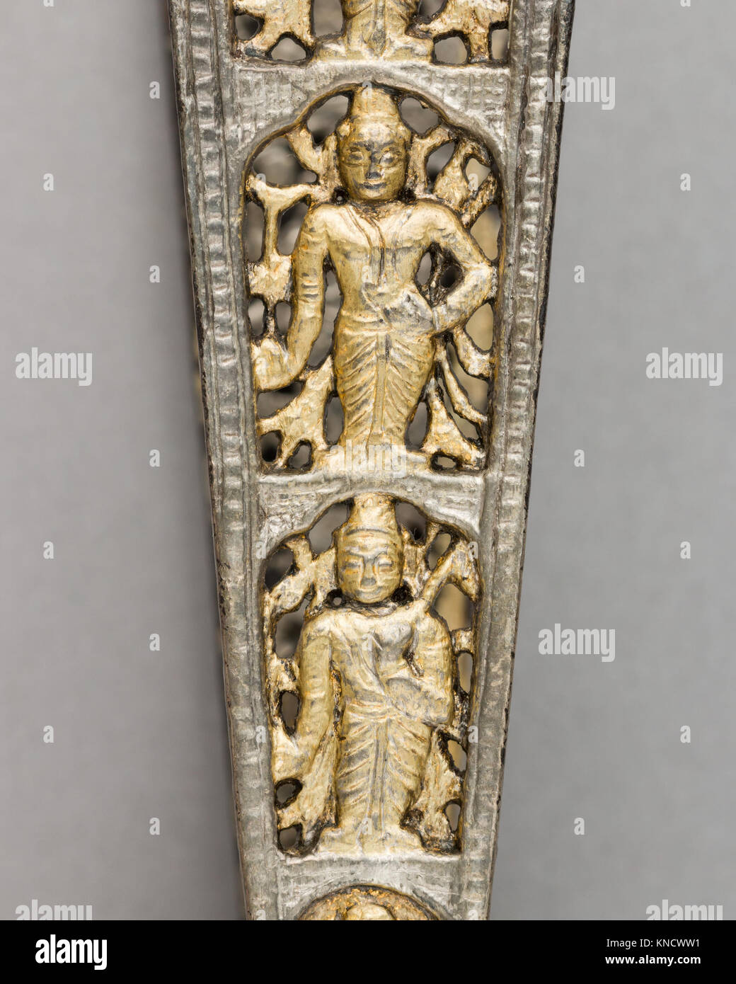 18th century indian dagger hi-res stock photography and images - Alamy