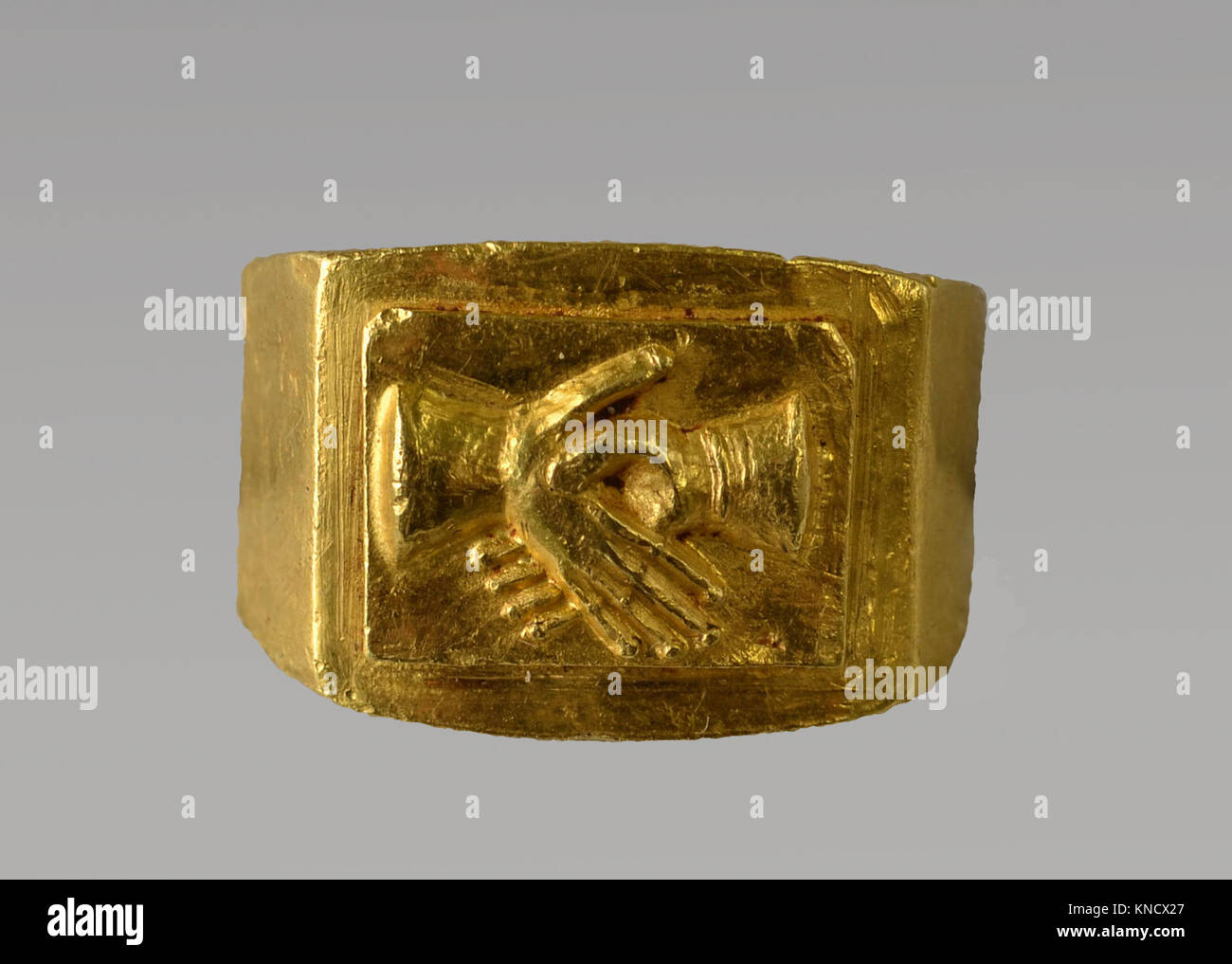 This gold finger ring exemplifies the fine craftsmanship of ancient ...