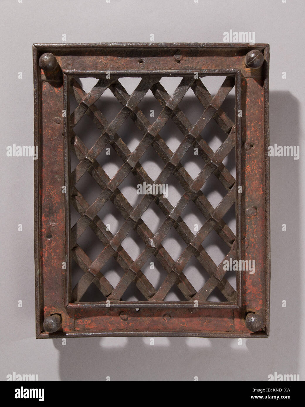 The Grille MET LC-52 142 3-001 is a unique example of mechanical ...