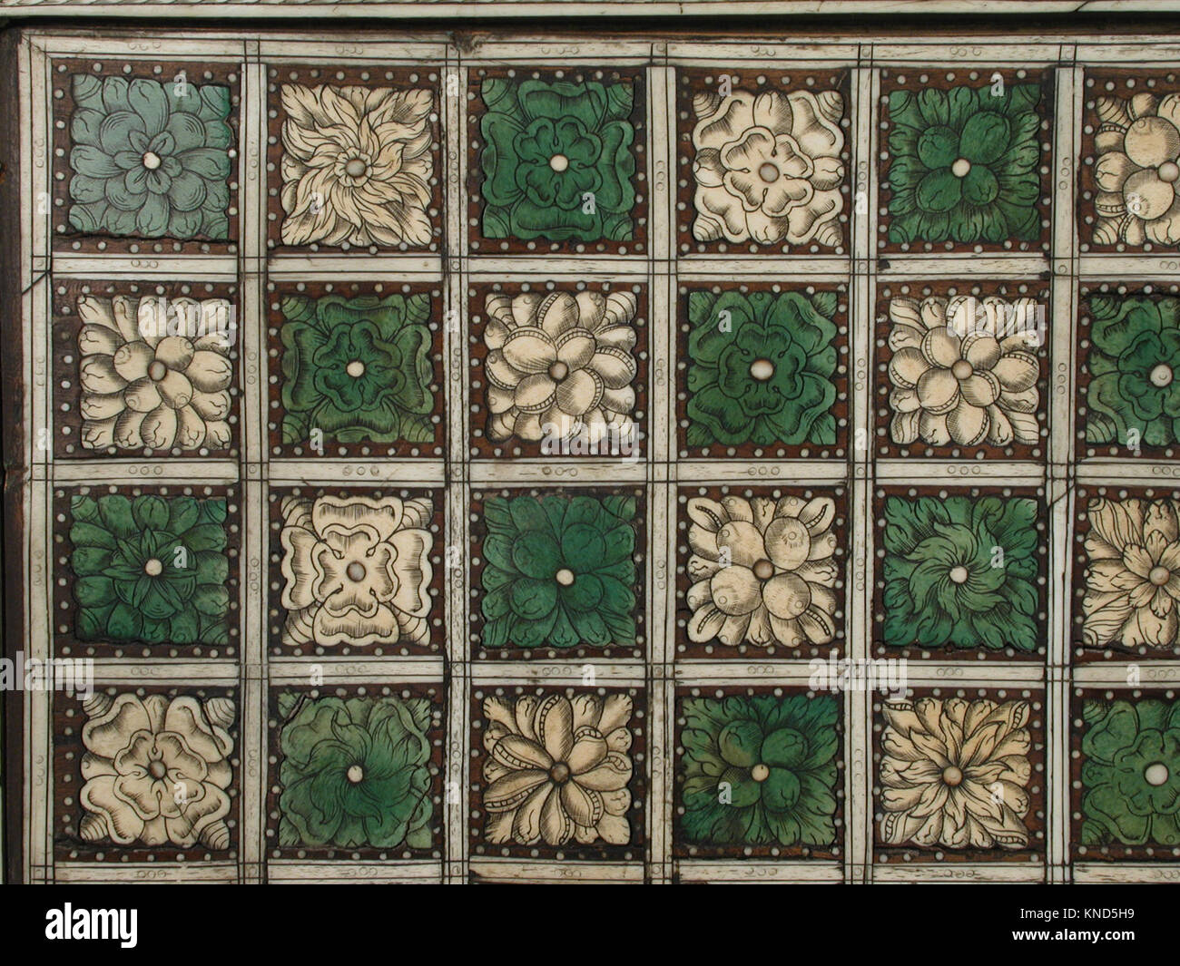 Tric trac board hi-res stock photography and images - Alamy