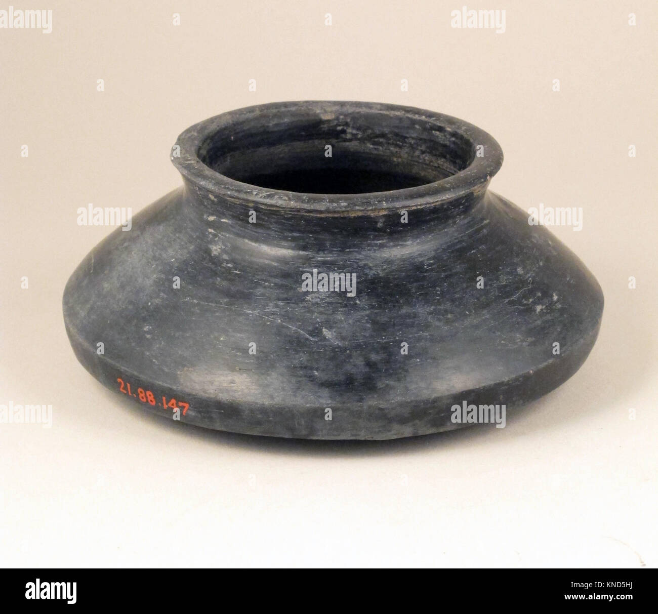 Artifact_texture hi-res stock photography and images - Alamy