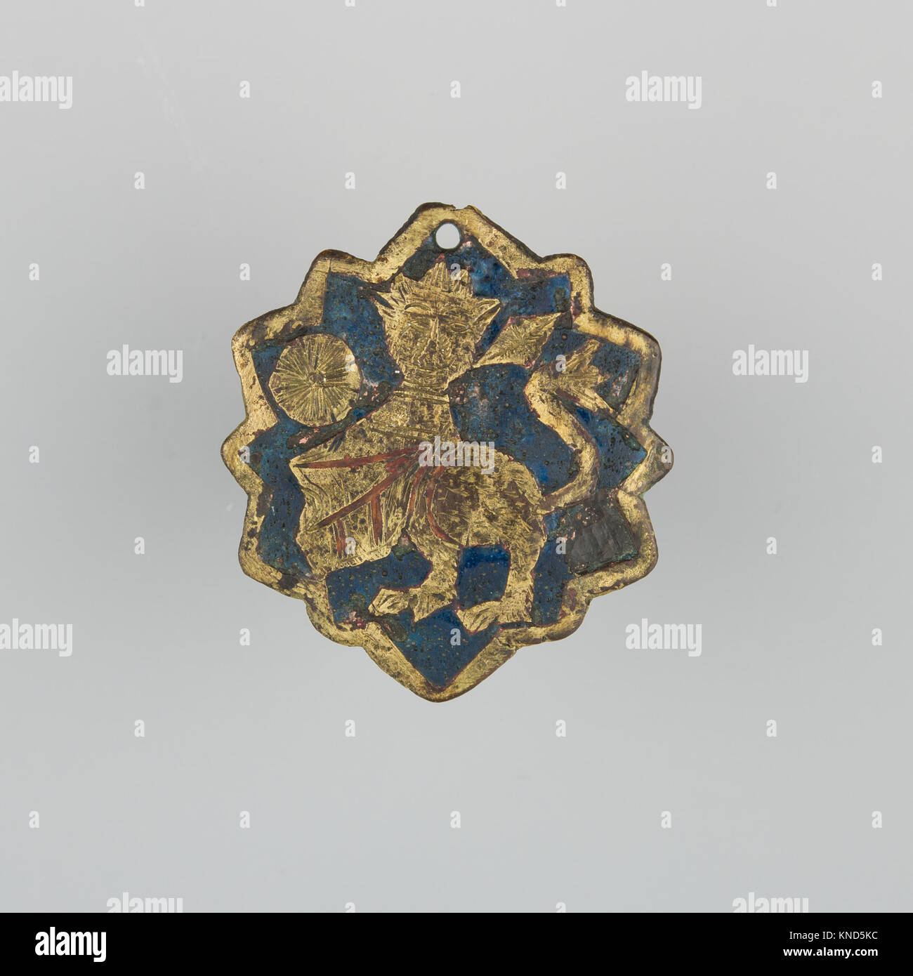 Badge MET LC-04 3 338-001 25460 Spanish, Badge, 14th century, Copper ...