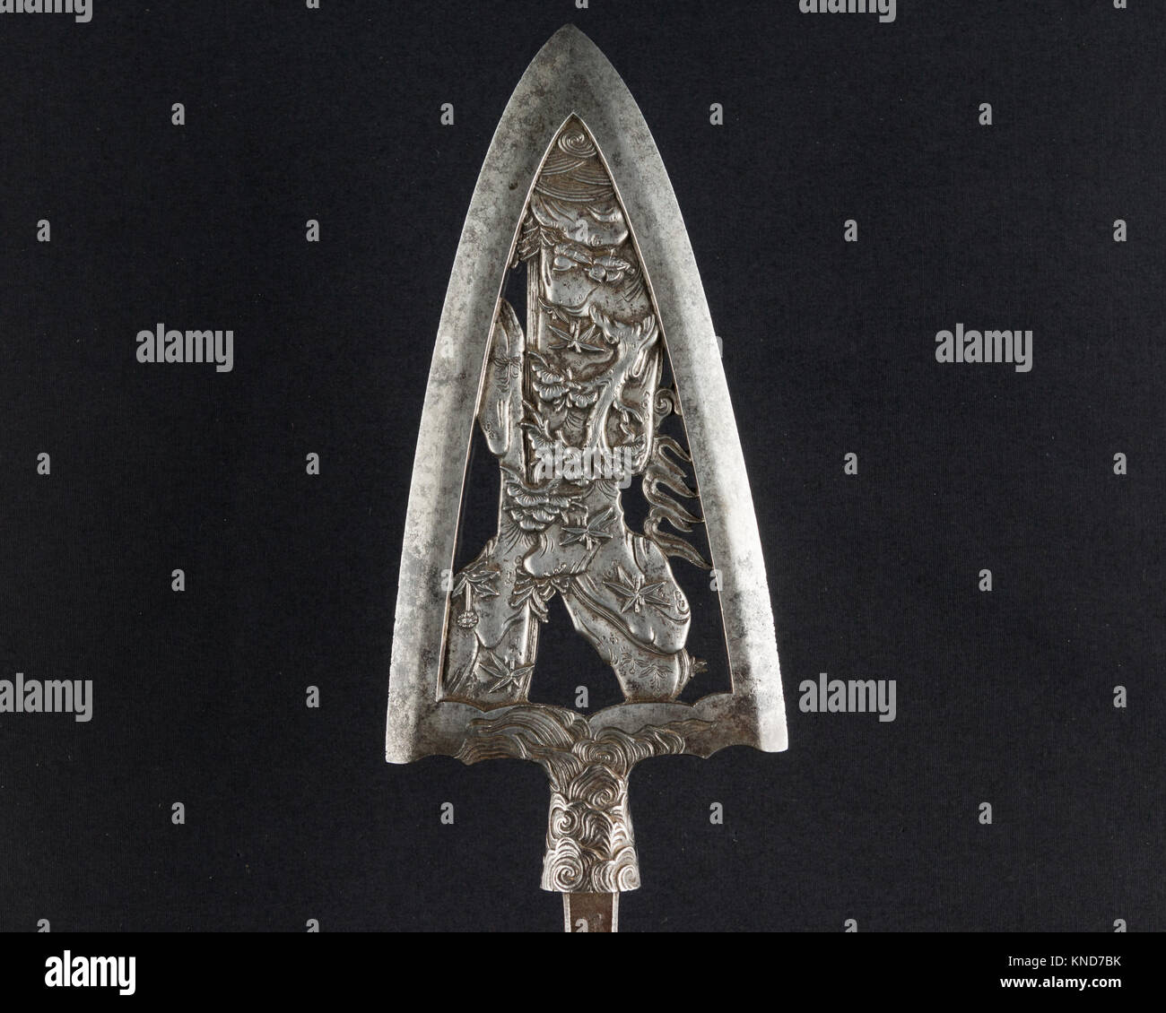This ceremonial arrowhead by Umetada Motoshige from the Edo period ...