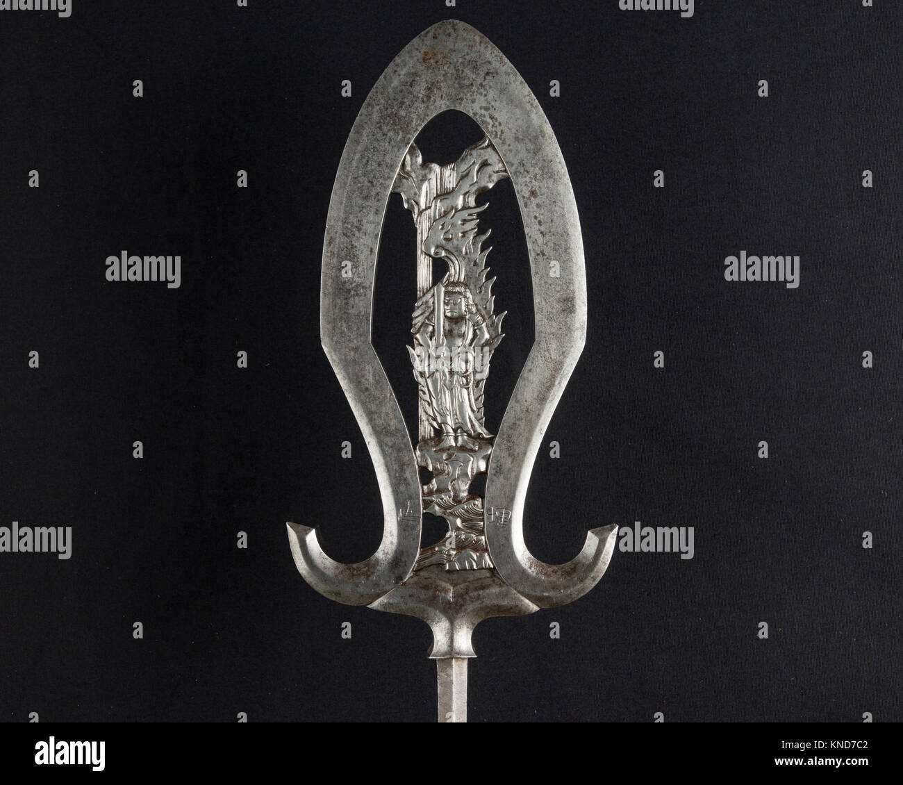 This 17th-century Japanese ceremonial arrowhead, crafted by steel ...