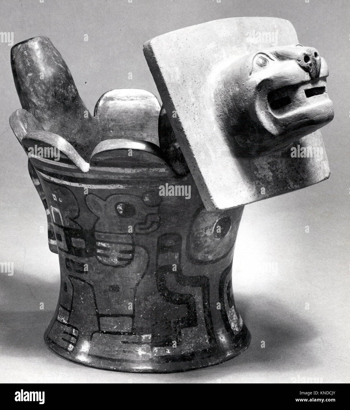 Incense vessel hi-res stock photography and images - Alamy