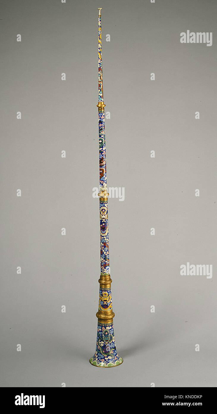 Dung chen hi-res stock photography and images - Alamy