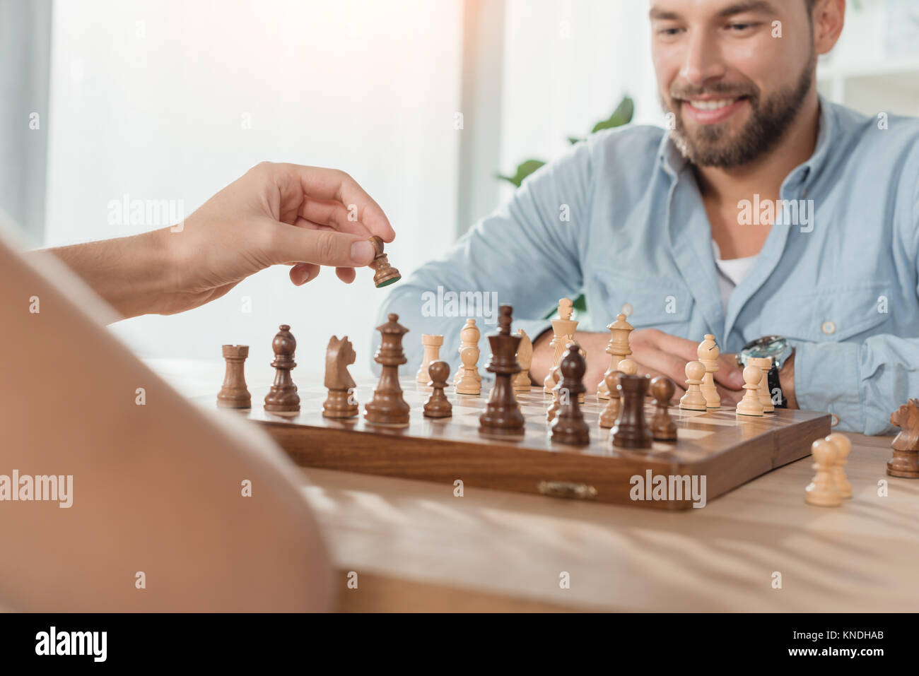 men playing chess Stock Photo - Alamy