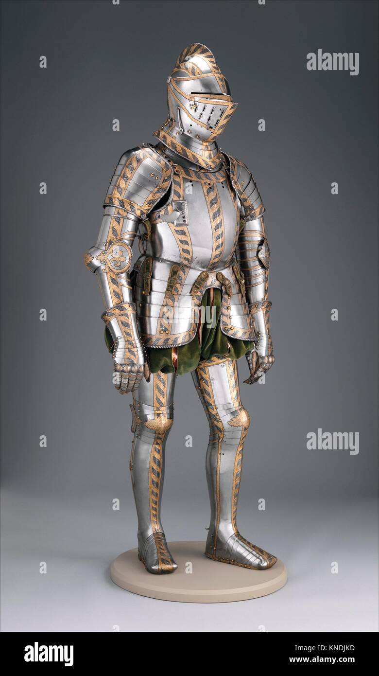 Gold etched armour hi-res stock photography and images - Alamy