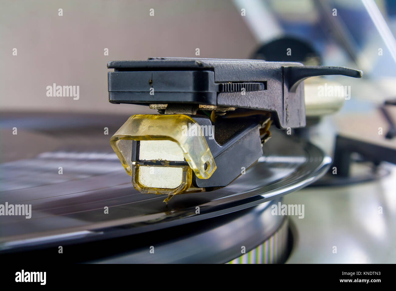 Stereo pickup hi-res stock photography and images - Alamy