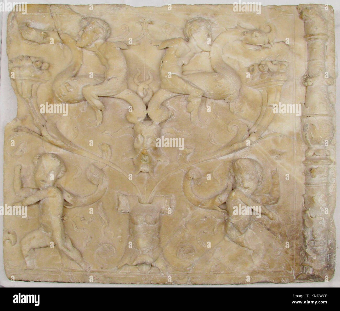 Alabaster panel hi-res stock photography and images - Alamy