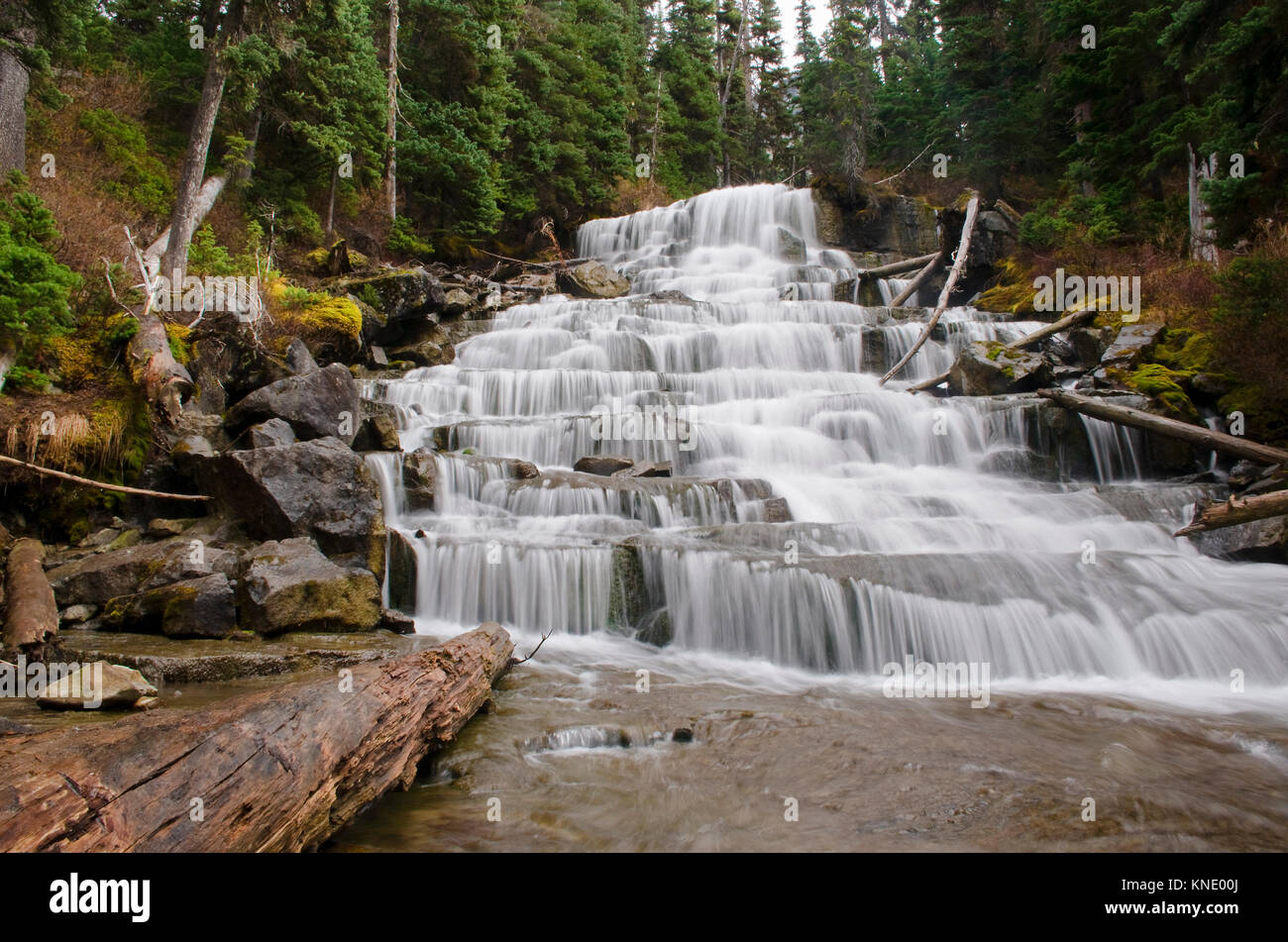 Cascading falls hi-res stock photography and images - Alamy