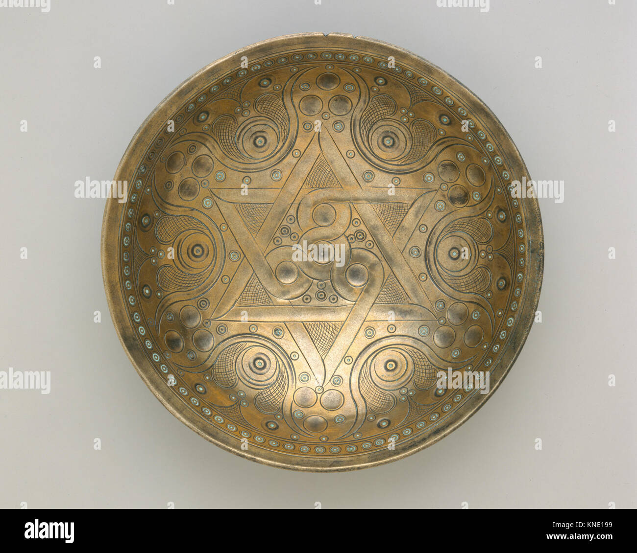 A high-tin bronze bowl, part of the MET collection, reflecting ancient ...
