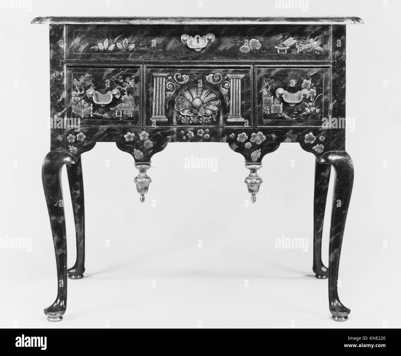 This dressing table, part of The Metropolitan Museum of Art's ...