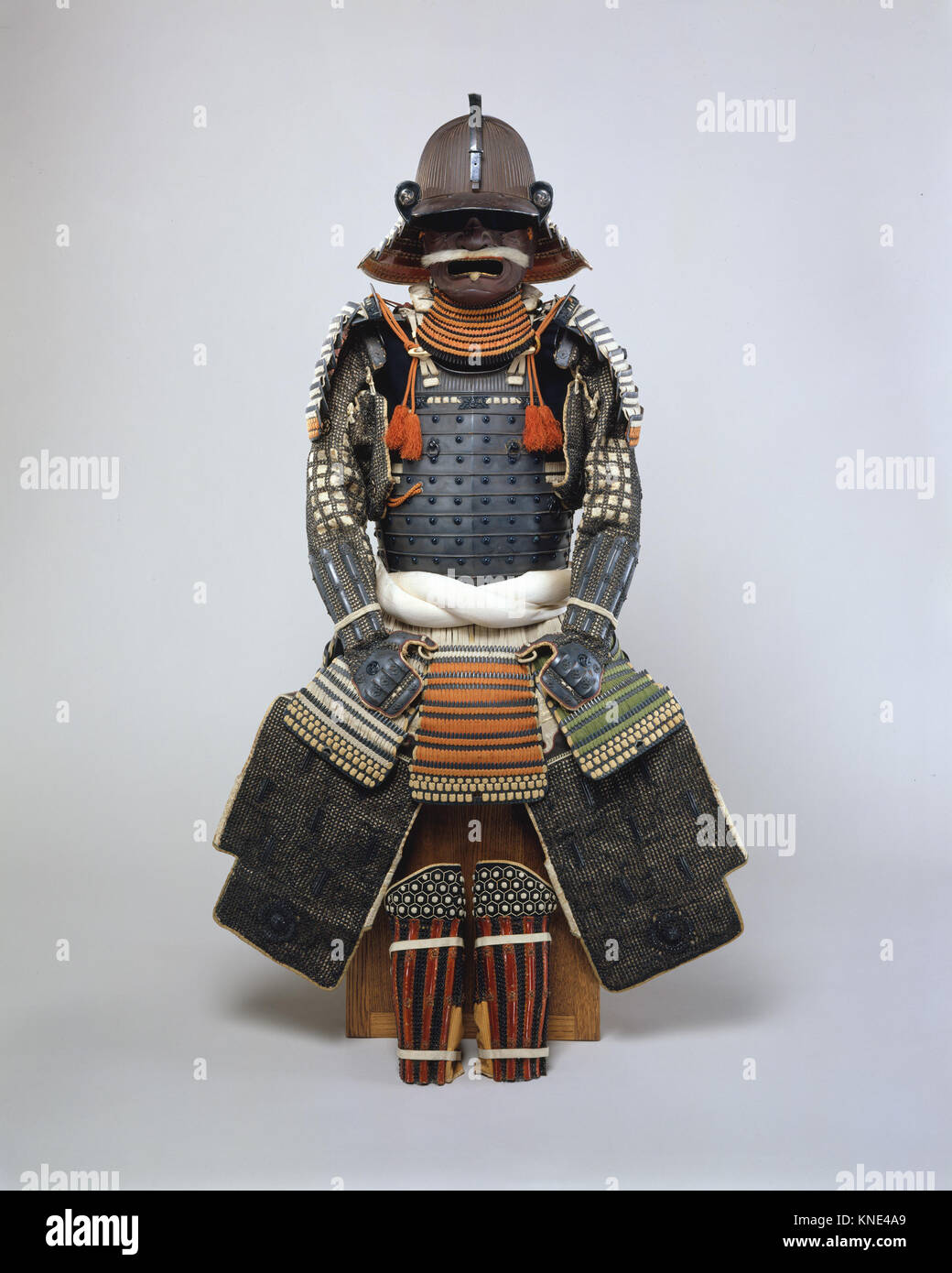 This piece of armor, cataloged as MET DT5333 249752, is a traditional ...