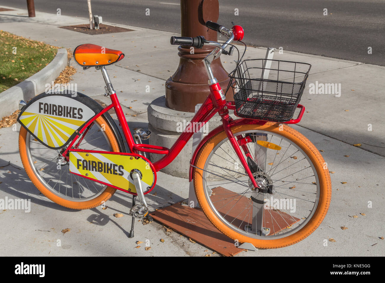 Sharing Cycle High Resolution Stock Photography and Images - Alamy