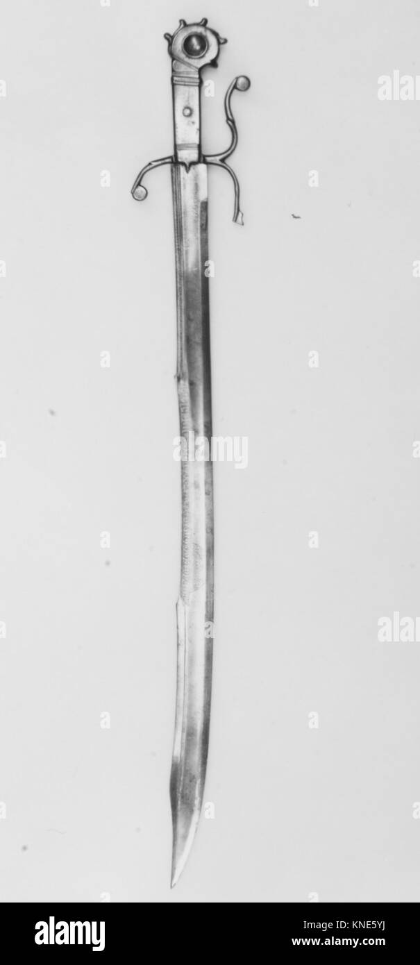 Falchion hi-res stock photography and images - Alamy