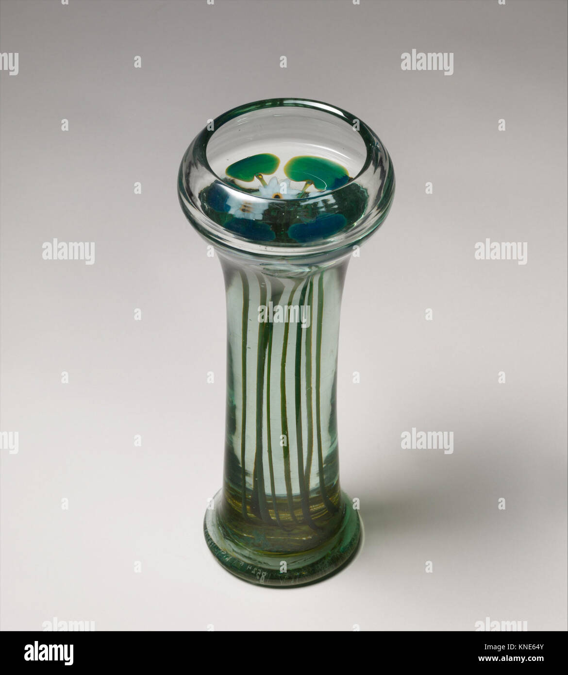 Decorative glass vase features hi-res stock photography and images - Alamy