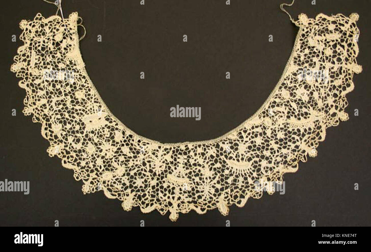An ancient collar from the MET collection, likely worn as a piece of ...